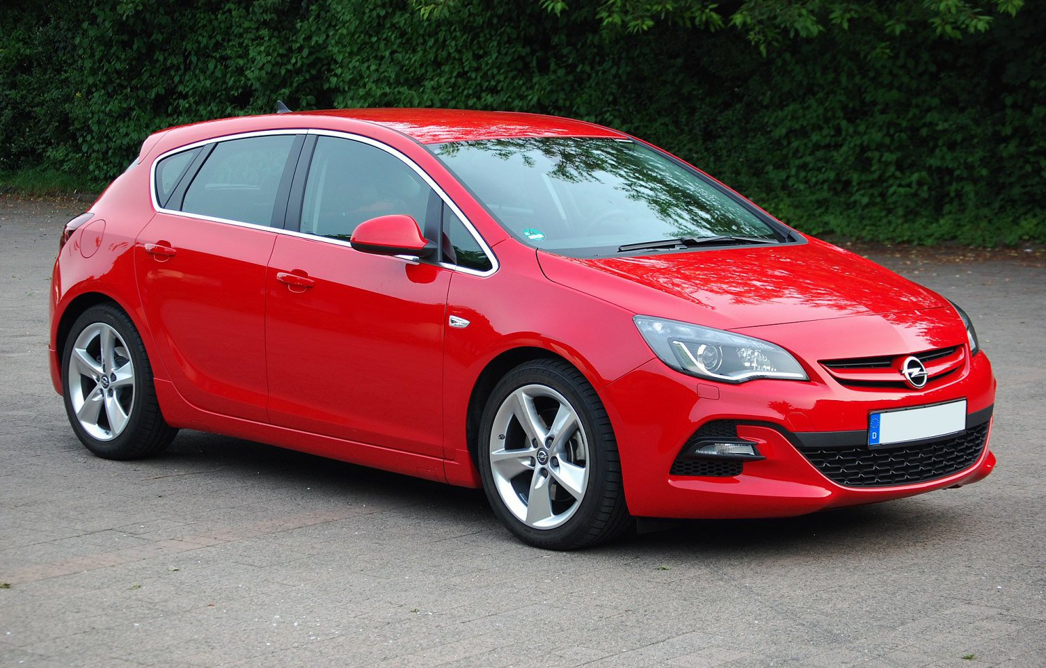Opel Astra J facelift 2012 1 7 CDTI 100 Hp Ecotec